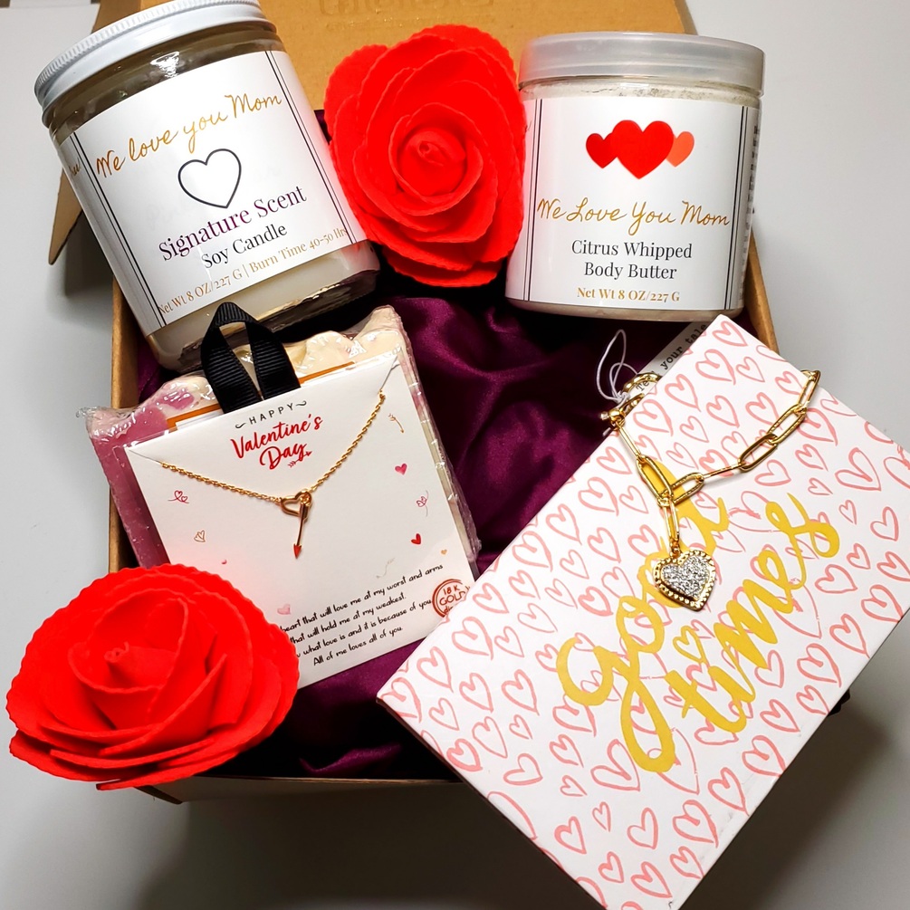 Personalized Heart Box Valentine Theme Gift Box Set