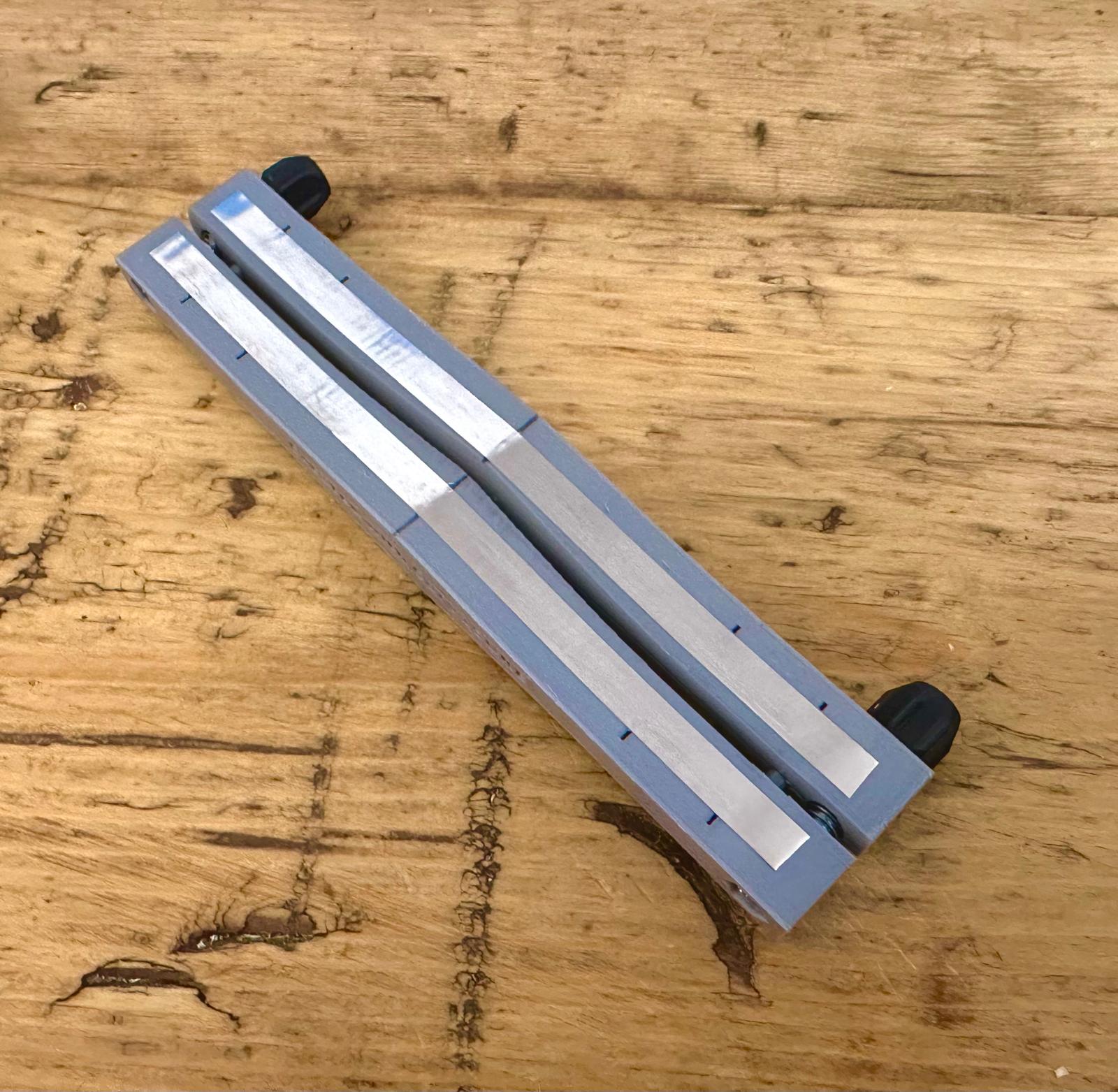CurvaSURE Shaper Generator