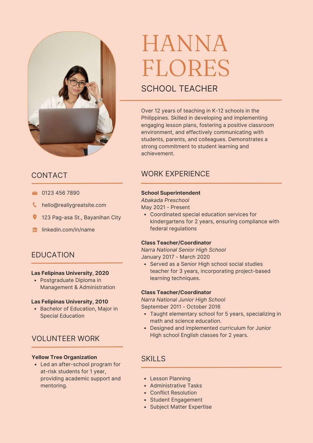 Teacher Resume in Peach Simple Modern Style