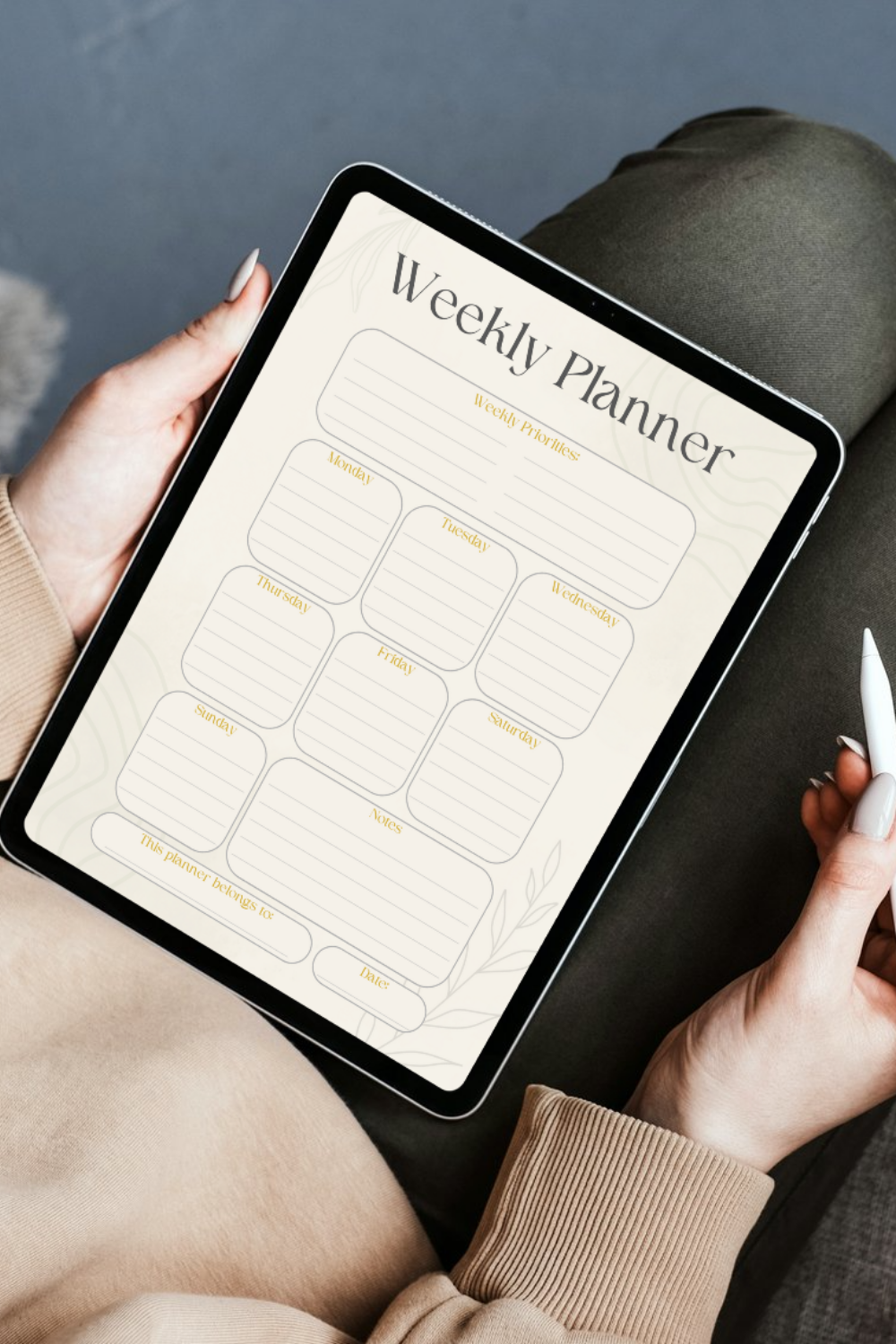 Aesthetic tones & Gold Daily Planner | A4 Printable – Elegant 7-Day Layout