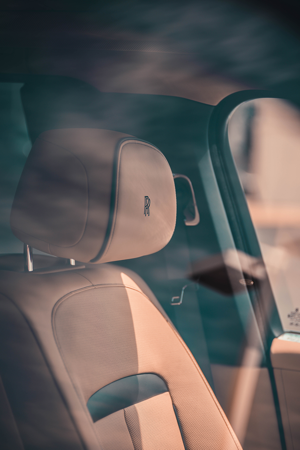 Rolls-Royce driver seat