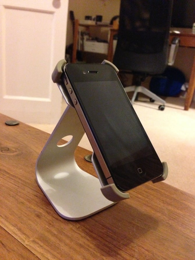 iPhone Desk Stand
