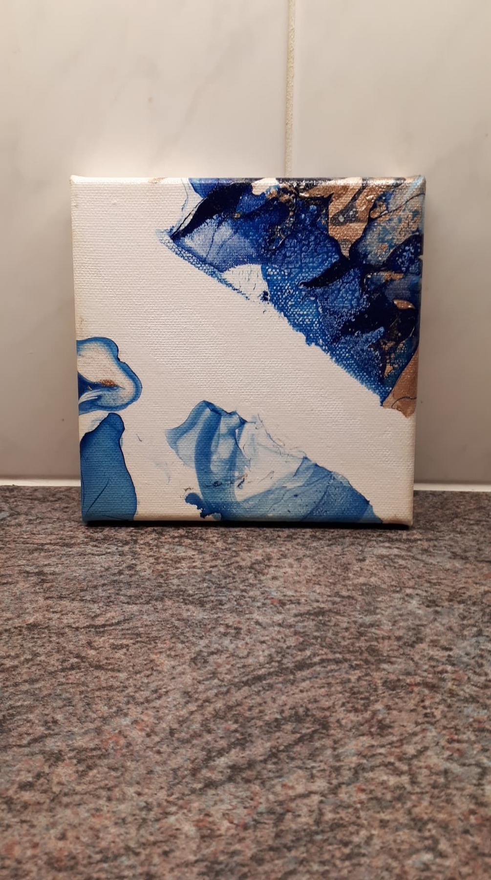 Aqua Life 2 15cmx15xm canvas acrylic diepblauw en goud marmer schilderij