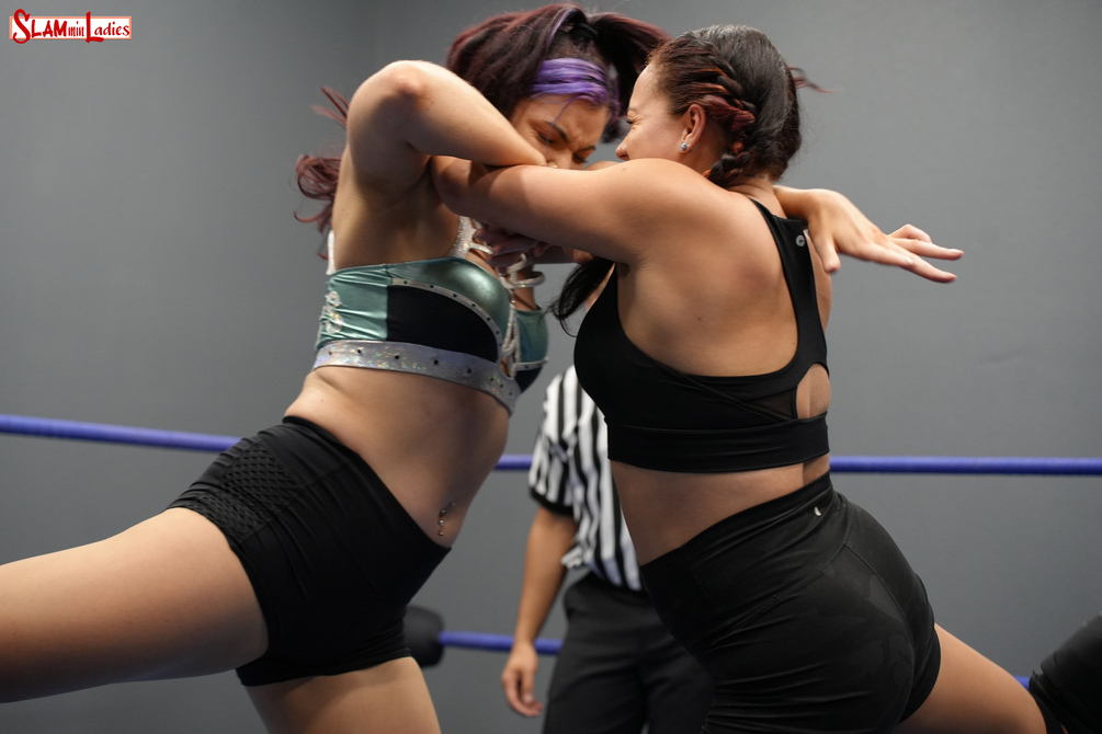 SLAMpeg 6136: Lena Kross vs Rocky Radley