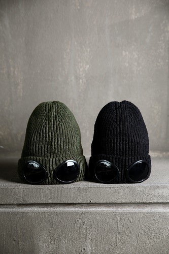 Goggle Detailed Beanie Hat