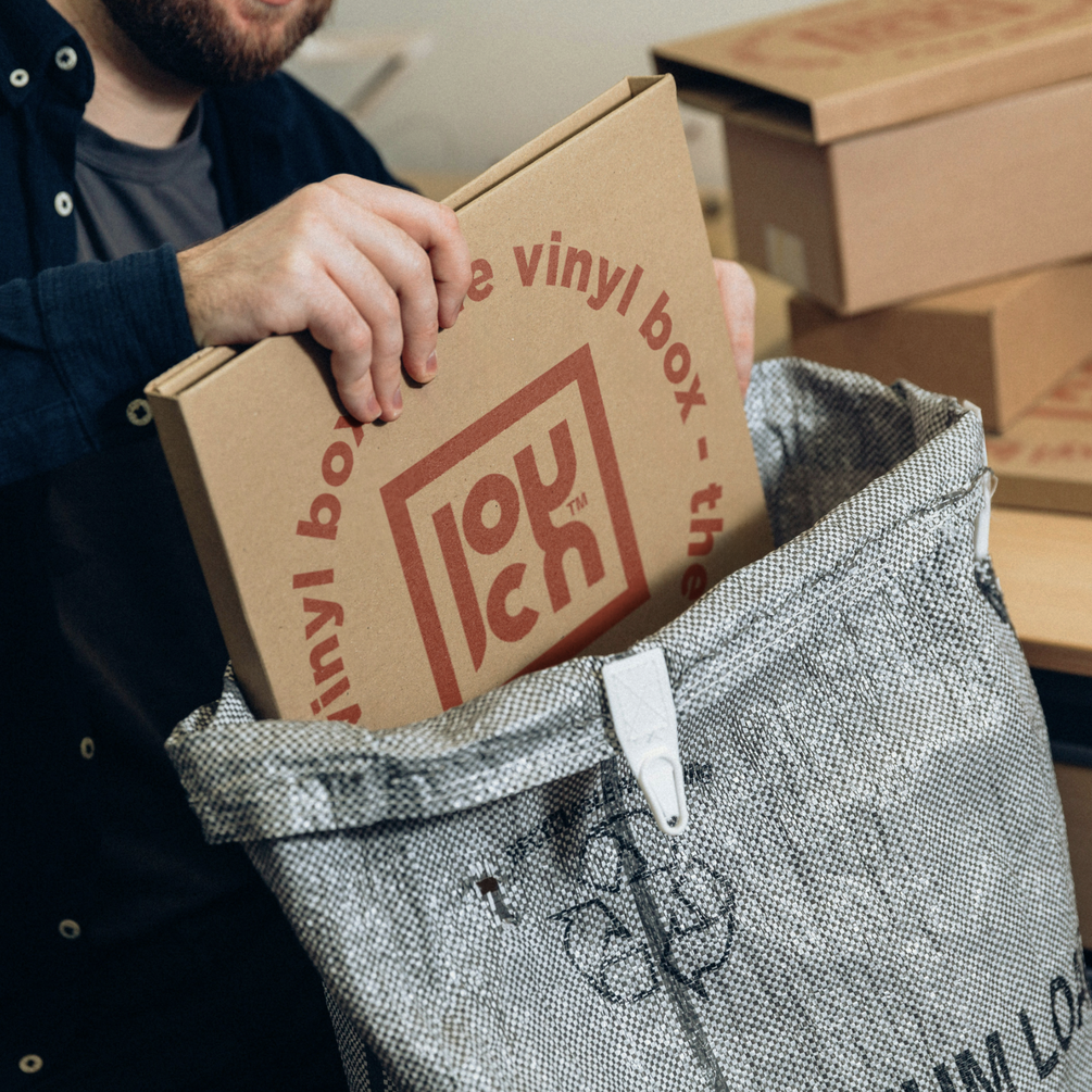 THE VINYL BOX - Mockup