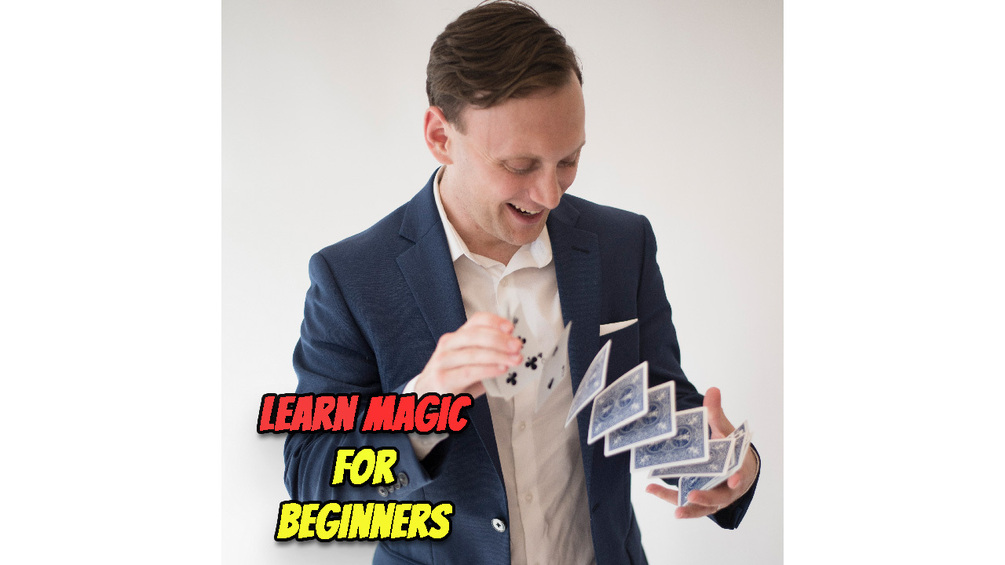 Magician Chris Herrick