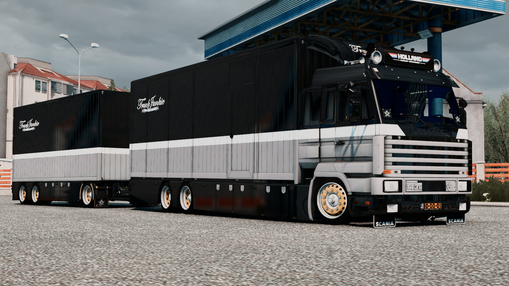 Scania 143 V8 + Ownable Trailer *Truckjunkie*