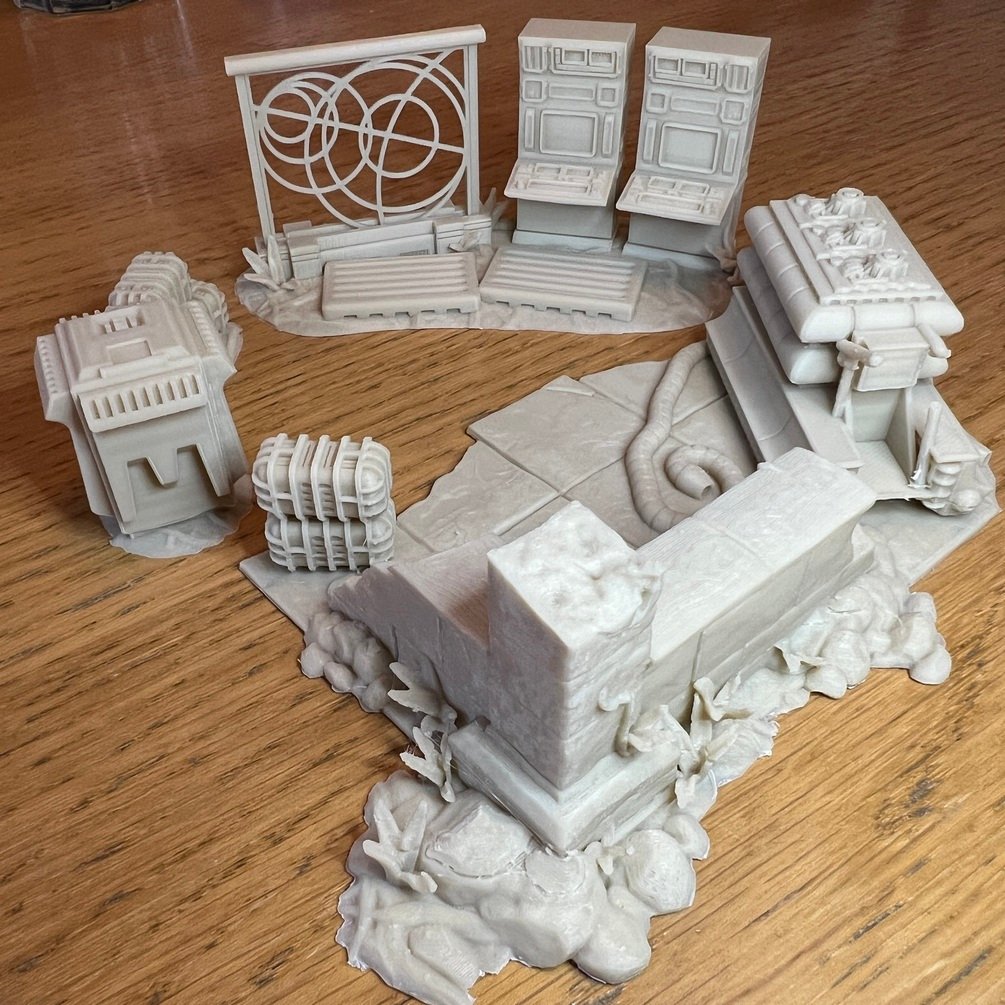 GUERRILLA JUNGLE OUTPOST (for support-less FDM printing)