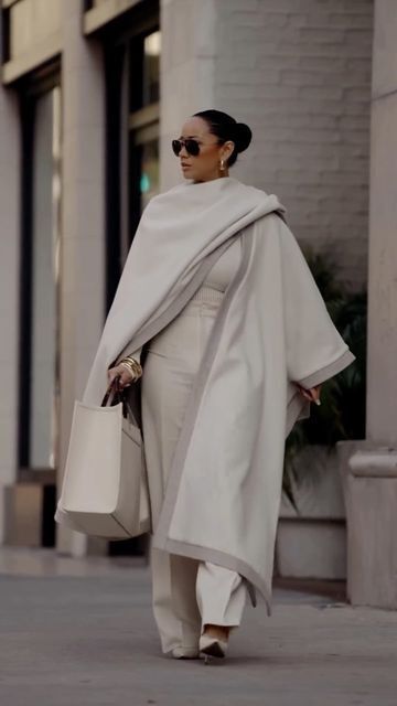 GUIDE TO CALM, CONTROL, AND FEMININE P O W E R