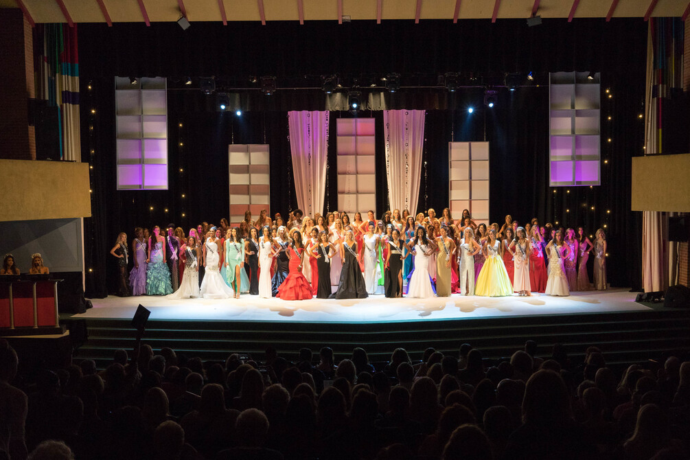 Miss Michigan USA and Miss Michigan Teen USA 2016 Evening Gown Show