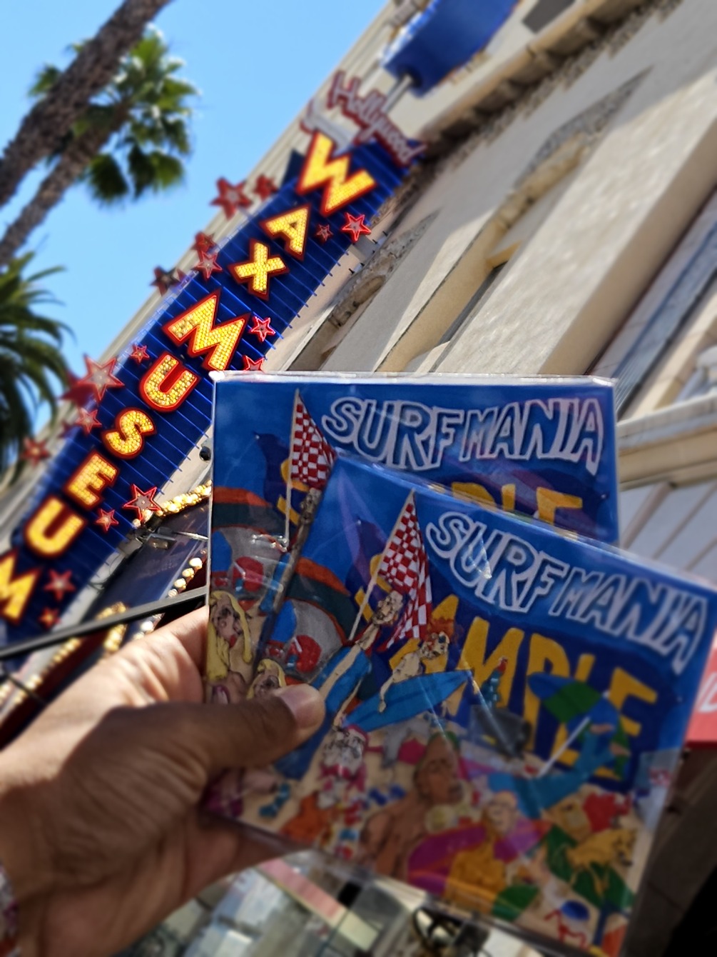 SURF MANIA SKATEPACK (DECK + CD + STICKER + BOOKMARK + DIGITAL DOWNLOAD)