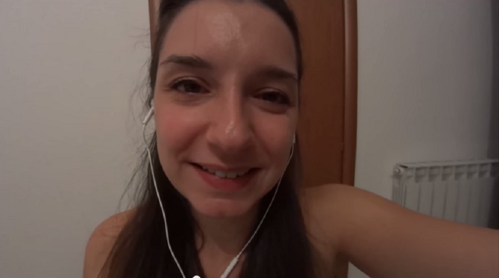 Head and scalp massage and scratch with personal attention ★ Binaural ...