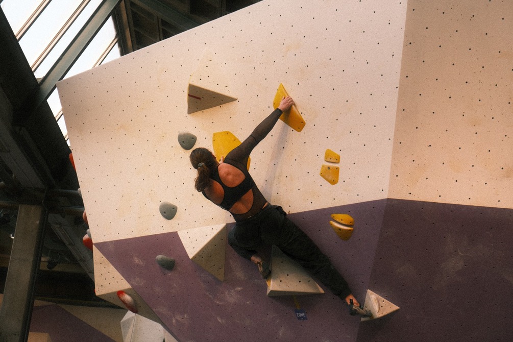 customized bouldering training program