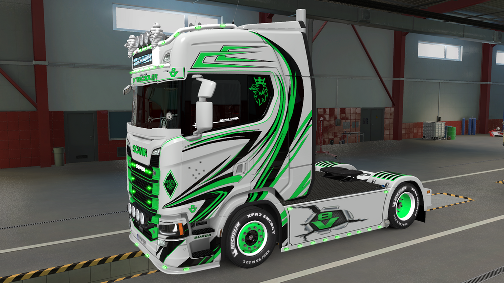 Scania S 2016 - Green Stripes