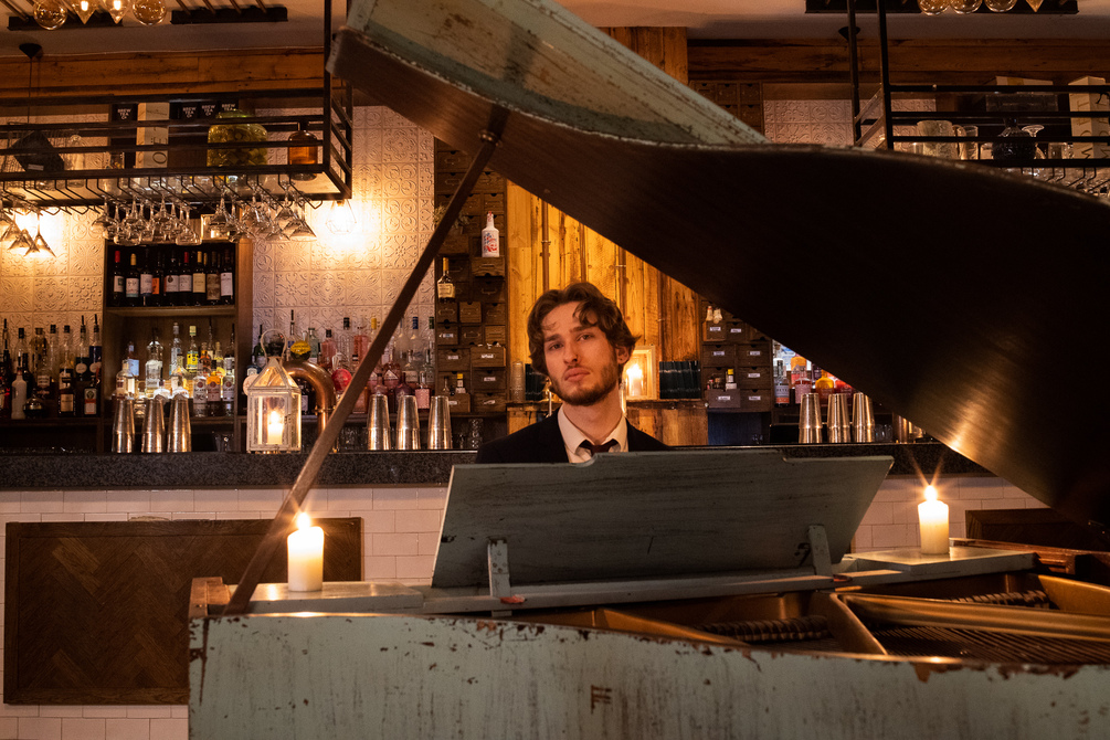 The Upstairs Bar // COMPLETE PACKAGE