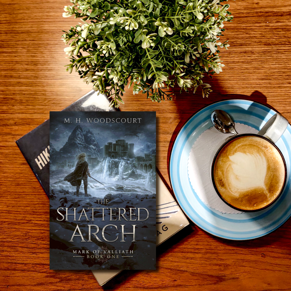 The Shattered Arch - Mark of Valliath 1 - Paperback