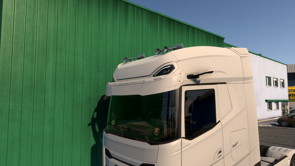 Extended sunshield Daf XG