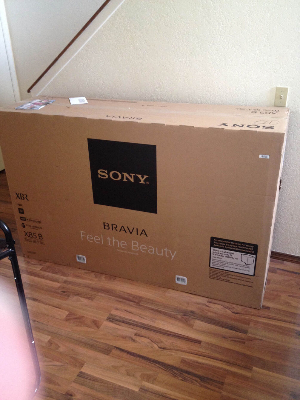 Sony XBR70X850B 70-Inch 4K Ultra HD 120Hz 3D LED TV