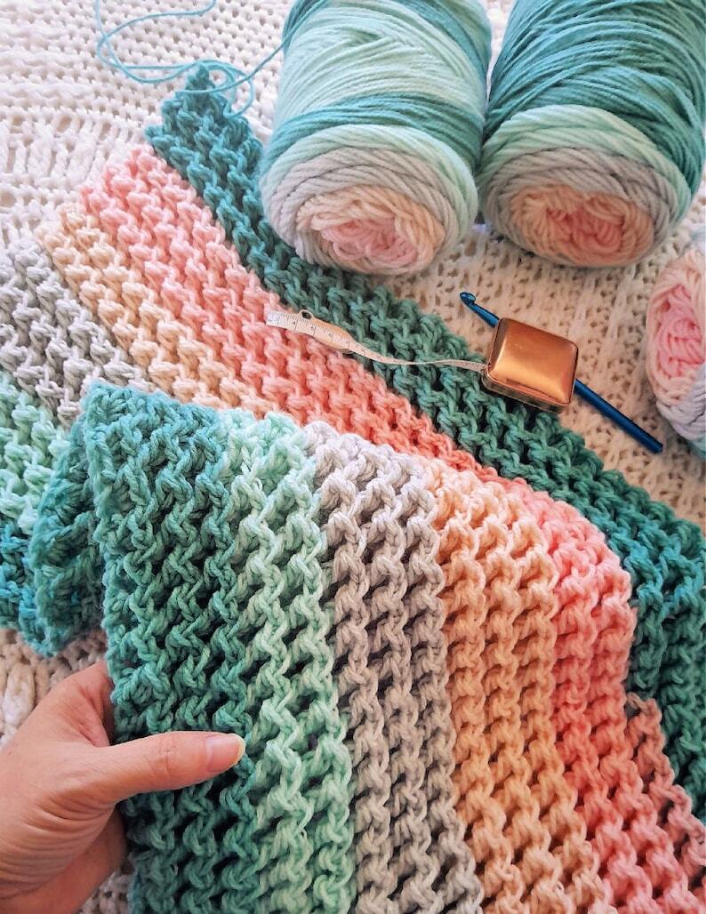 Zigzag Waffle Blanket Crochet Pattern🧶 – Transform Your Space with Timeless Elegance