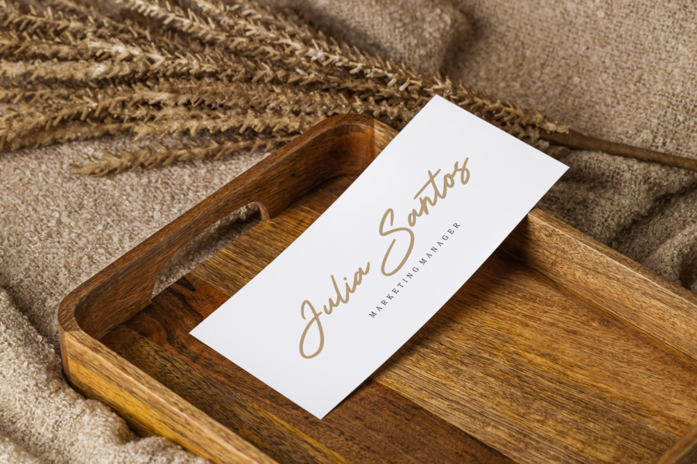 Solidarity Signature Font – Elegant Handwritten Typeface