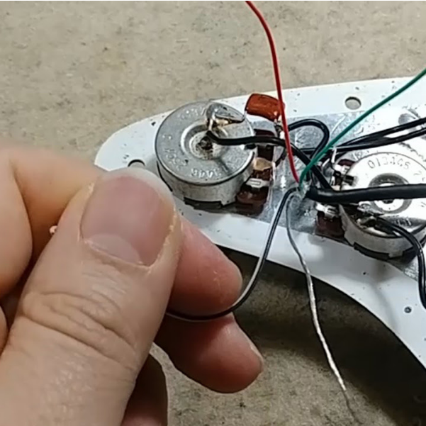 Instalando un Split Coil progresivo en tu Stratocaster con ...