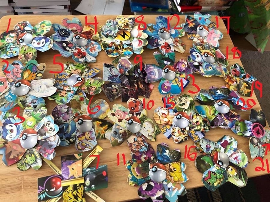 Pokemon TCG Larger Hair Flowers