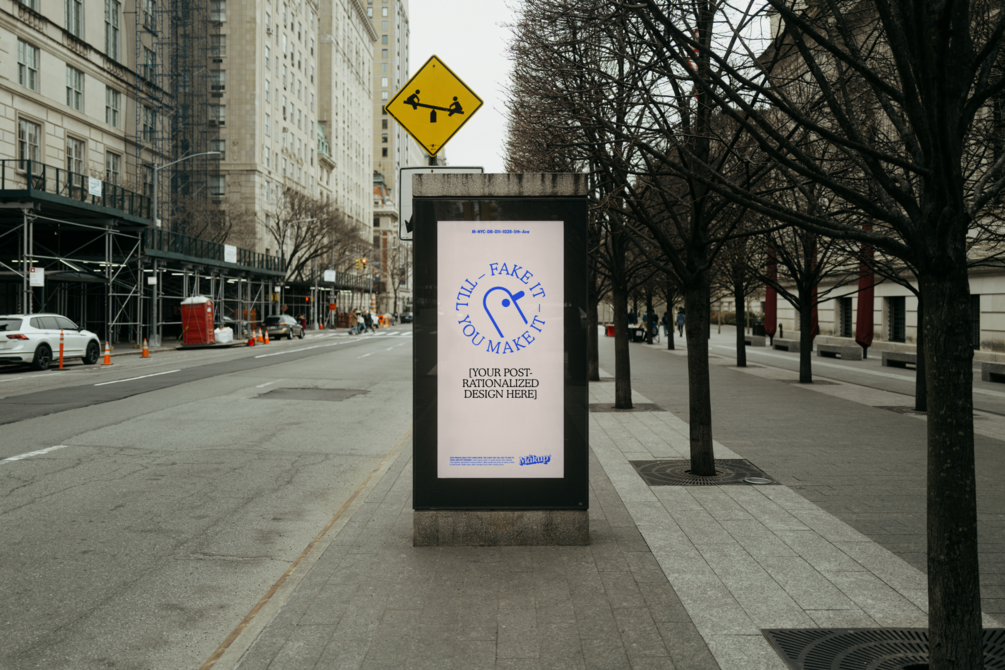 Urban Screen M-NYC-DB-011-1028