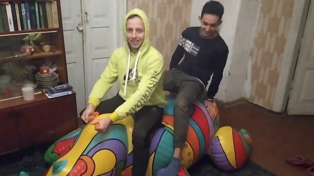 Jason, MadMaXXX N and Euvgene pop big inflatable rhino