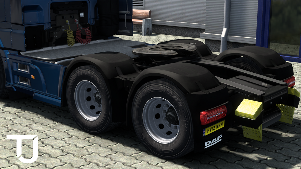 DAF Painted Rear Fenders