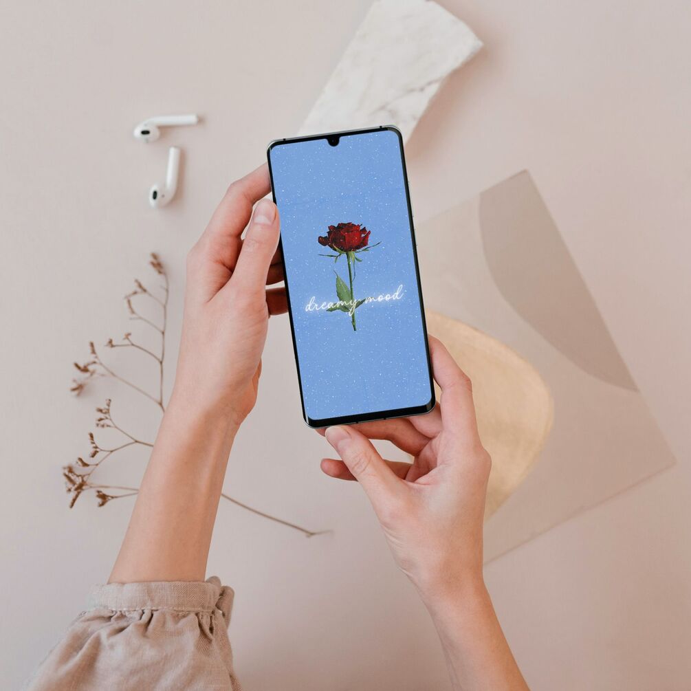 Dreamy mood Phone wallpaper