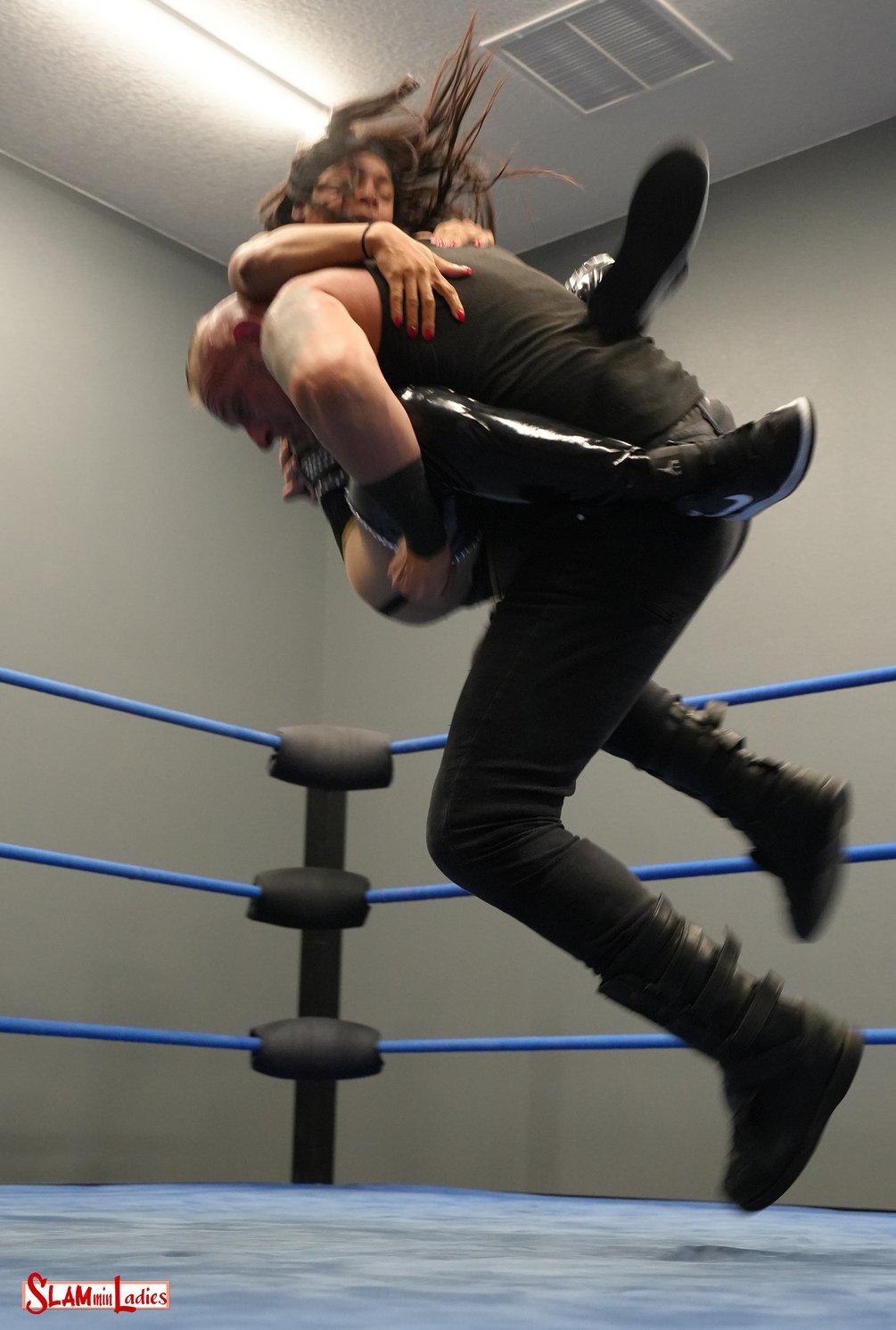 SLAMpeg 6459: Renee Michelle vs Ryan O'Reilly