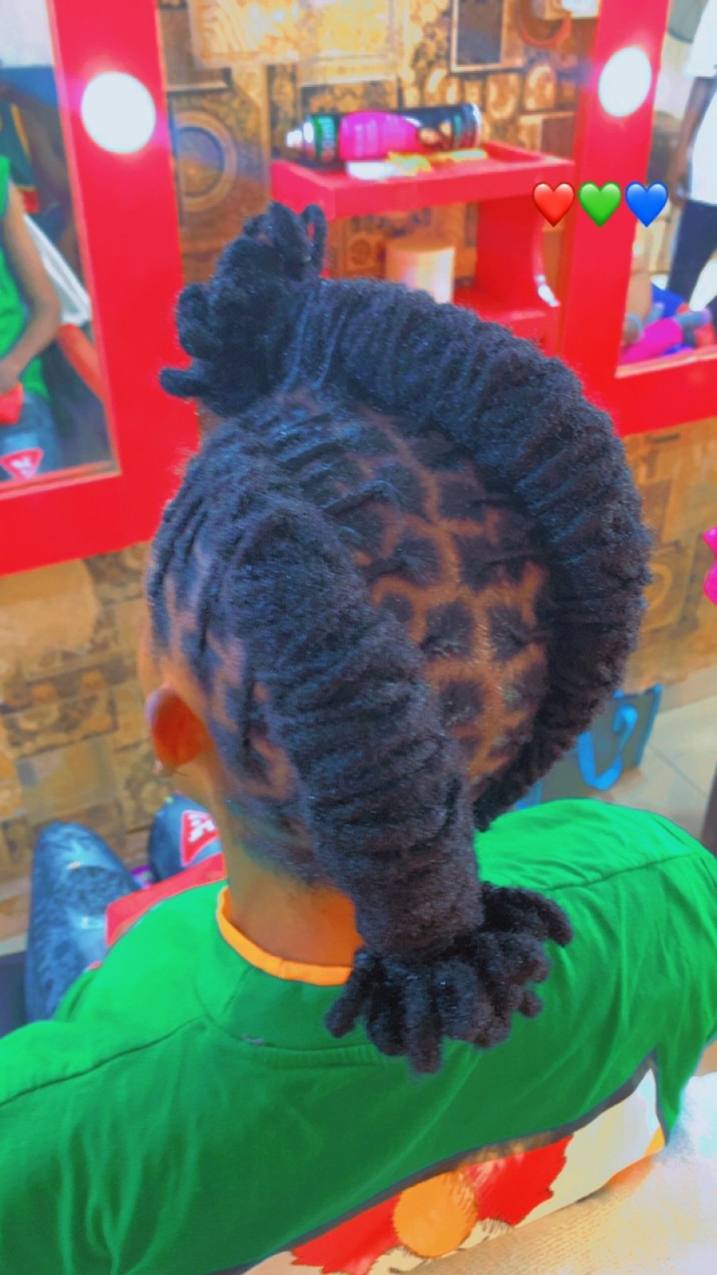 Women’s loc style 1