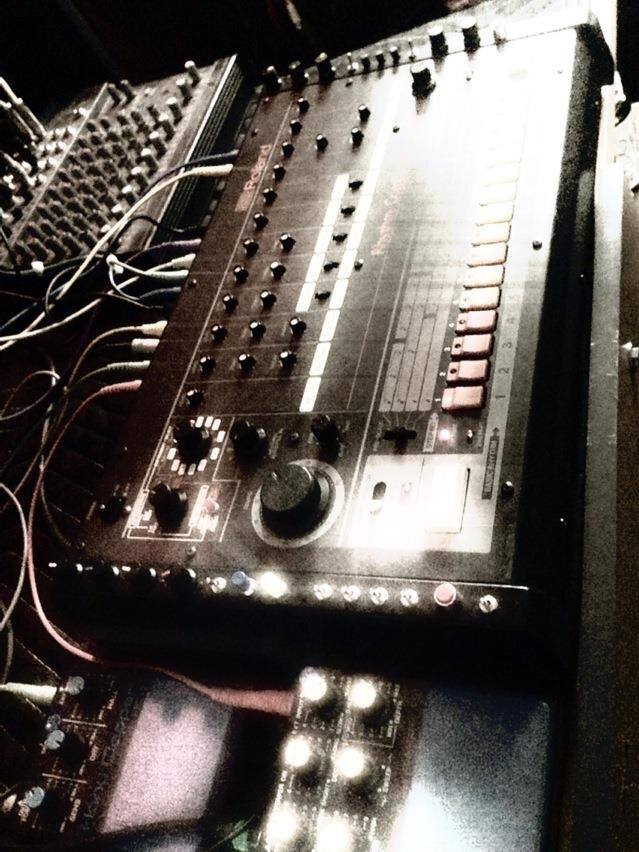 DevilShark TR-808 Kicks "Ultimate 20" Wav Pack - highsage