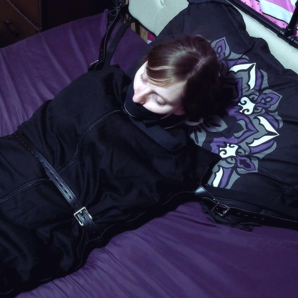 Kira the Knotty Witch