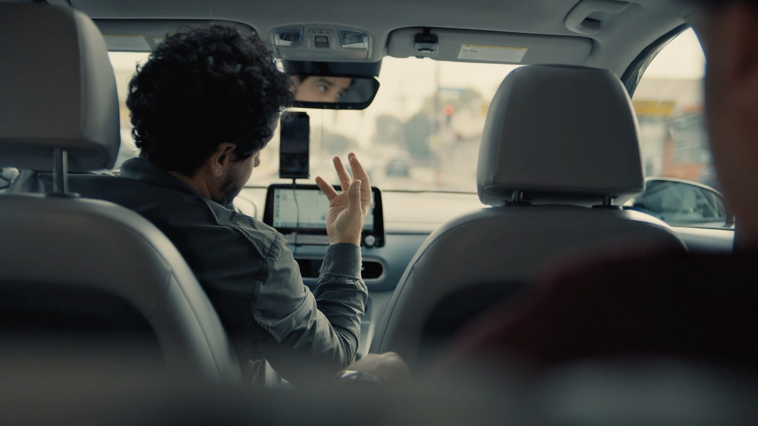 🗣️ “Dialogue in Fragments” – Ads Where One Conversation Jumps Across ...