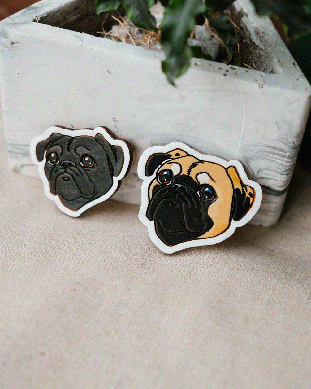 Pug wooden Pin