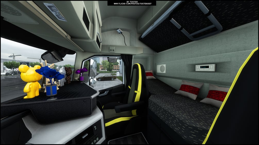 Blankets and Pillows Tuning Mod ETS 2 for Volvo FH 2012