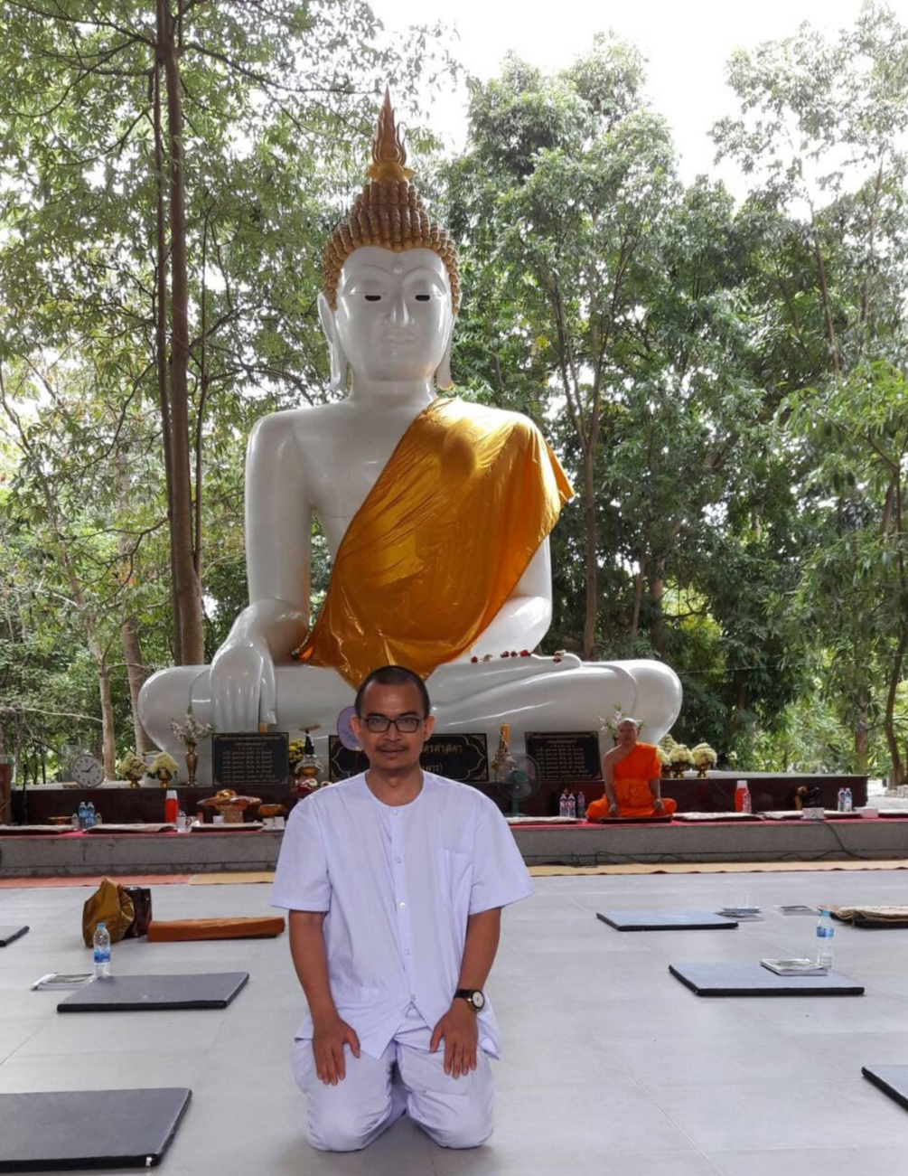 Deep breathing in terms to mollify stress -Vipassana Retreat