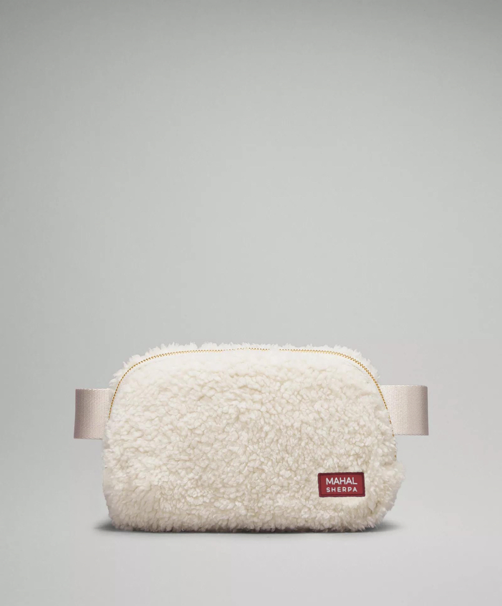 Sherpa Belt Bag - Beige