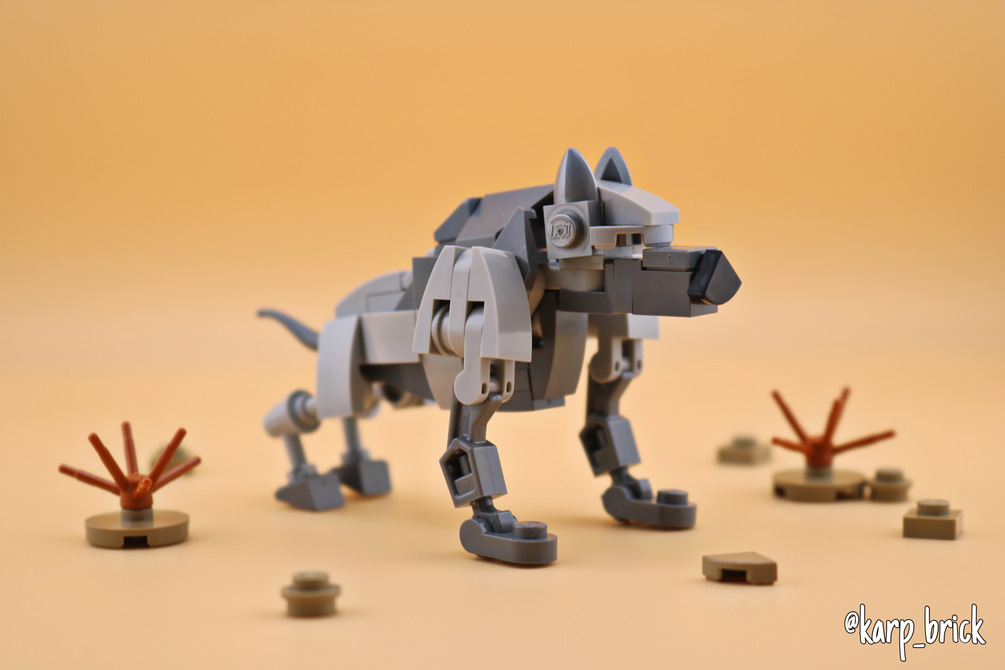 LEGO® Gray Wolf