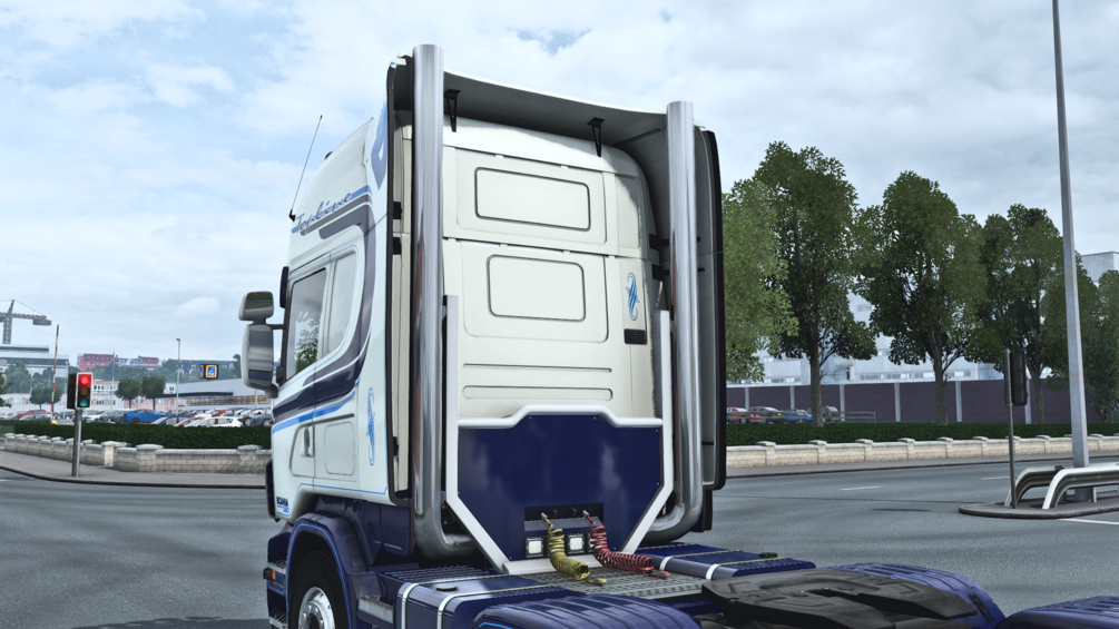 Scania RJL V8 Style Stacks