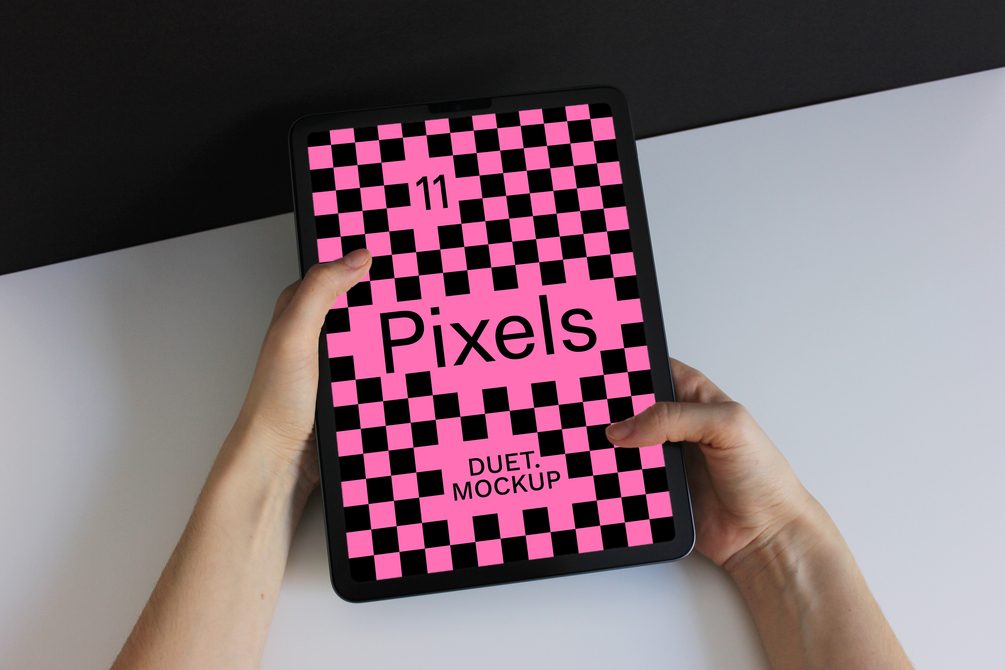 Pixels iPad_11 Mockup
