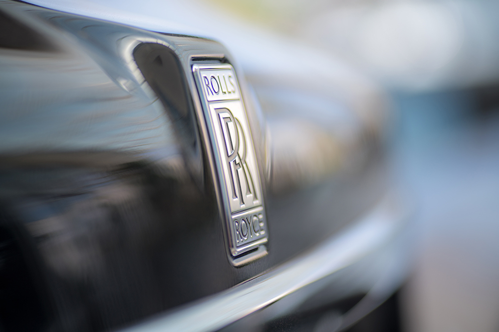 Rolls-Royce emblem