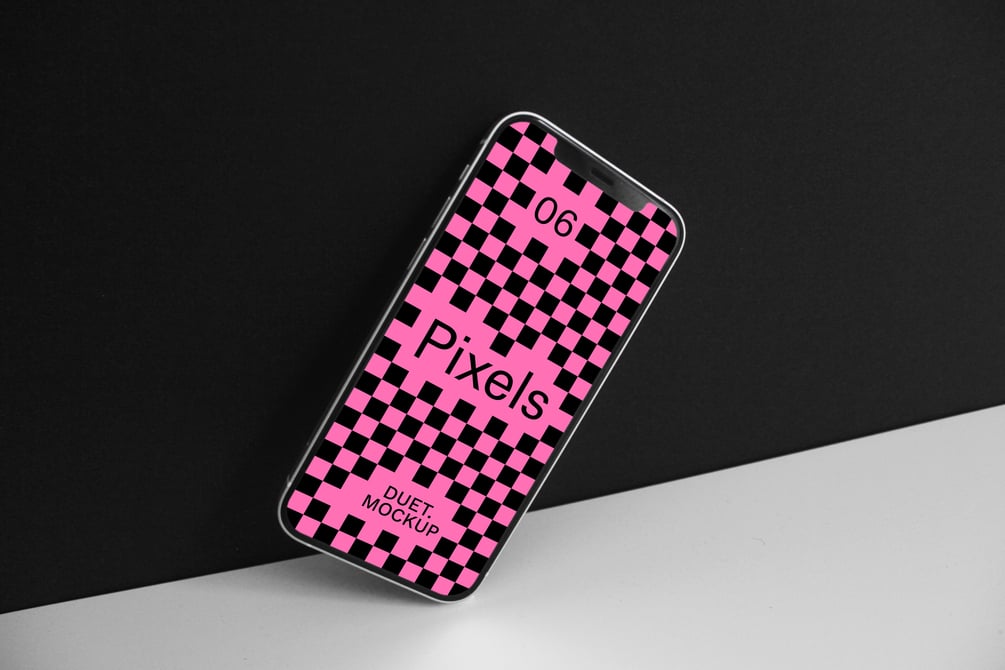 Pixels iPhone_06 Mockup