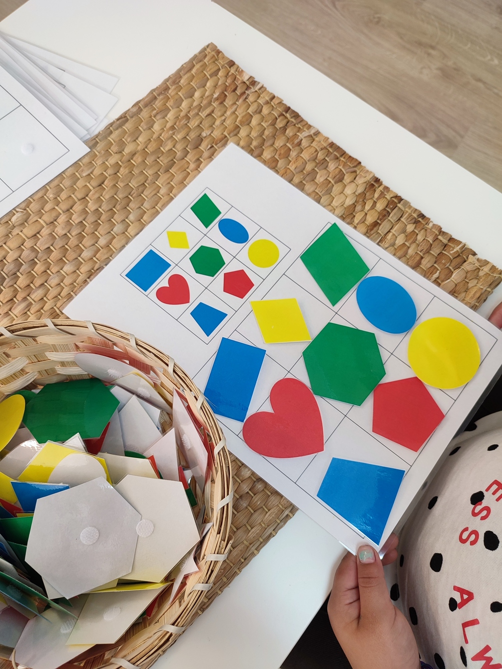 PLANTILLAS DE FIGURAS GEOMÉTRICAS SIMPLES Y COMPLEJAS