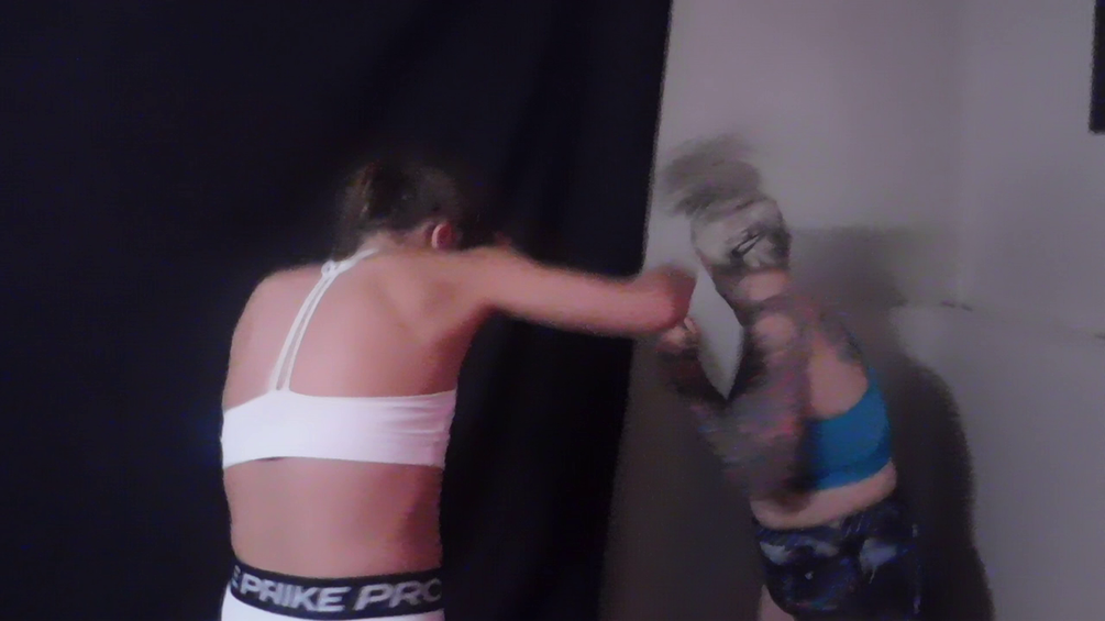 Knuckles and Beauties