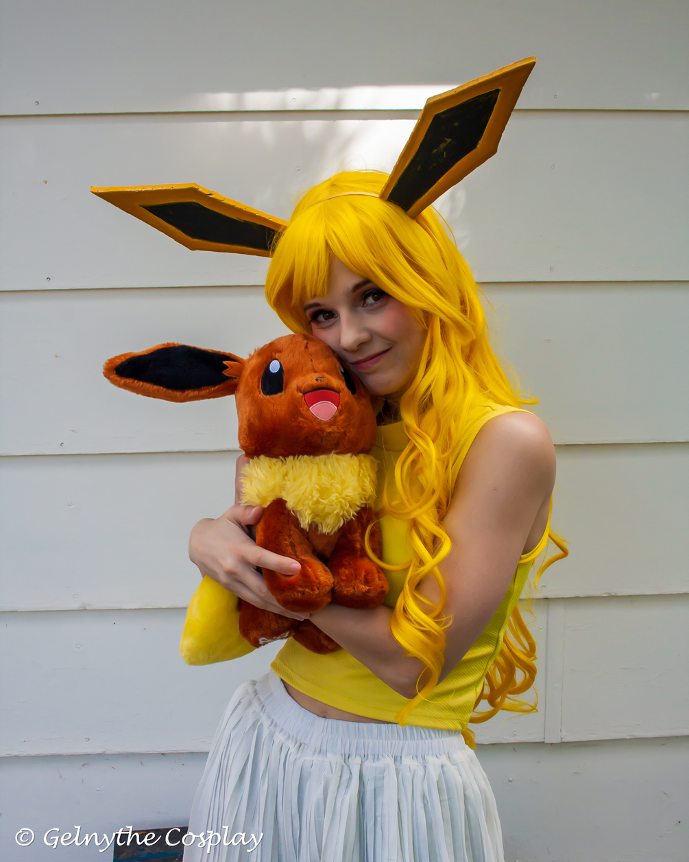 Fennec Fox girl (Yellow)