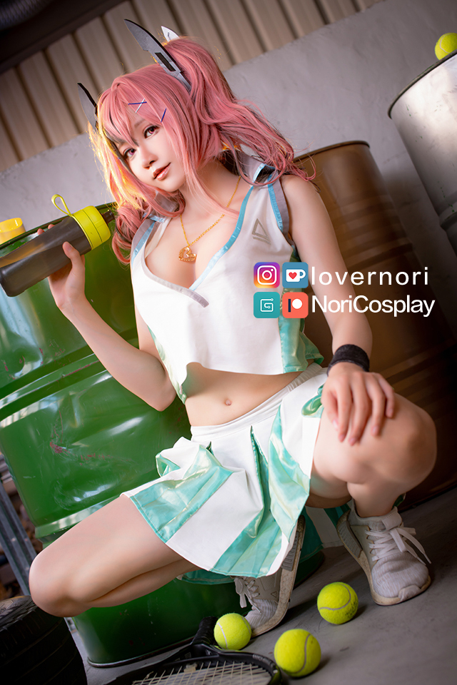 21/09 [33P+1V] USS Bremerton + USS Enterprise - AzurLane (布萊默頓♥網球裝 + 企業號♥正裝)