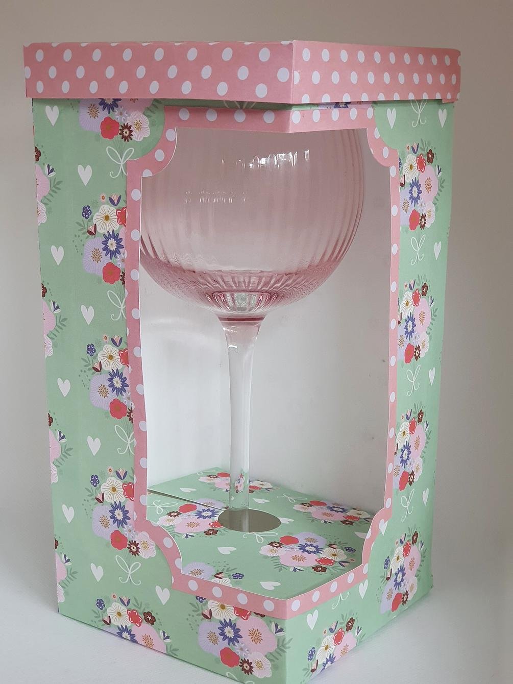 SVG File - Gin Glass Gift Box/Display Box - DIGITAL DOWNLOAD